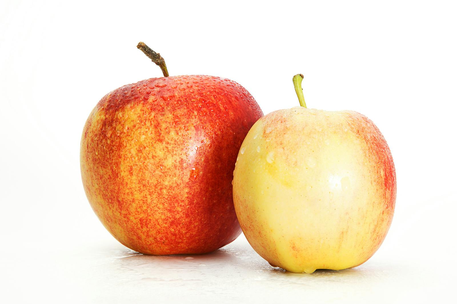 Will Two Apples a Day Keep Your Heart Healthy? | The People's Pharmacy